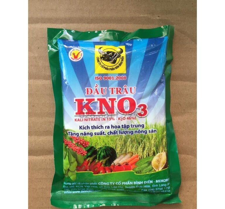 KNO3 là gì? Cấu tạo, Tính chất, Ưu nhược điểm & Vai trò trong đời sống
